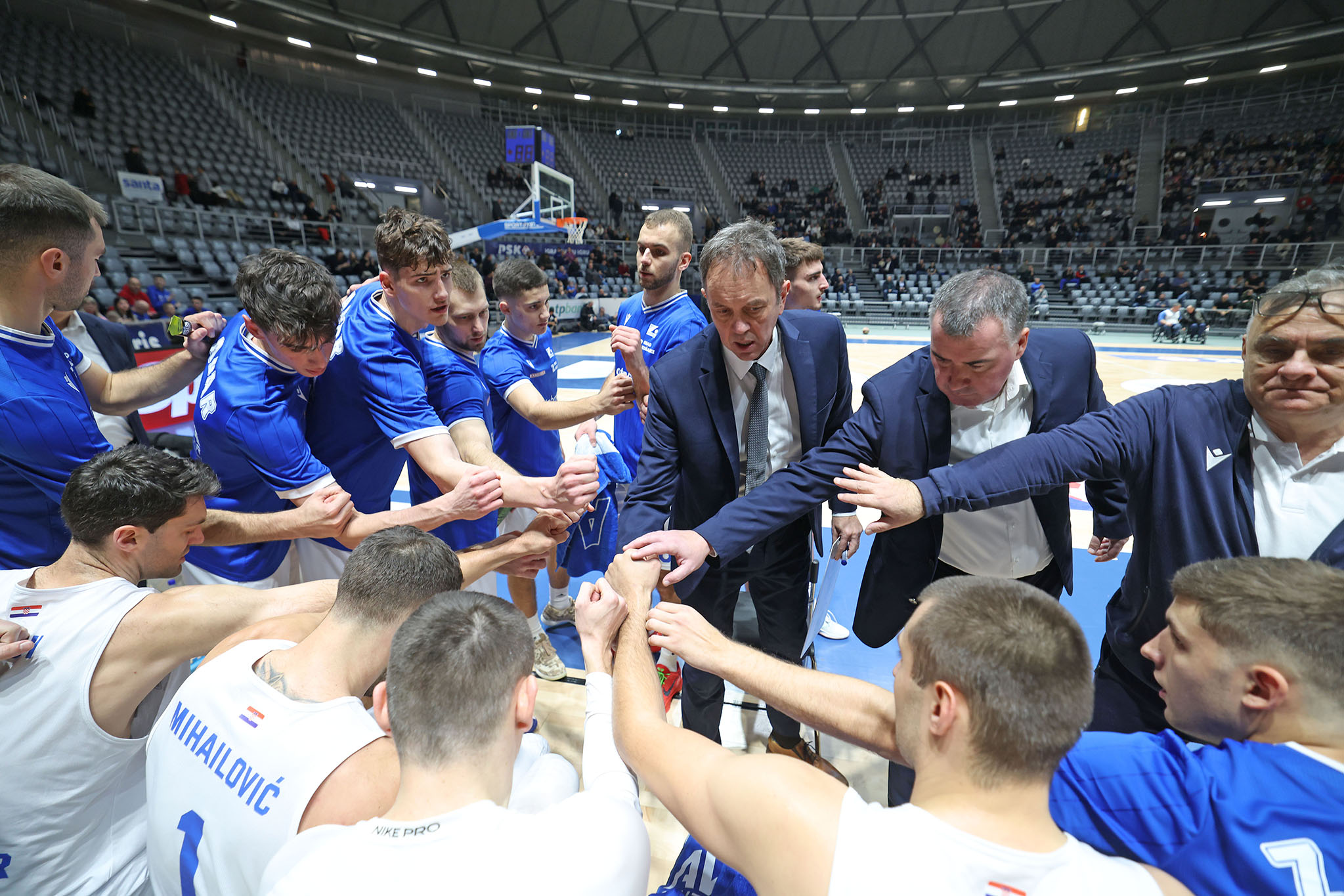 ZAD - VIE > Match : ABA League