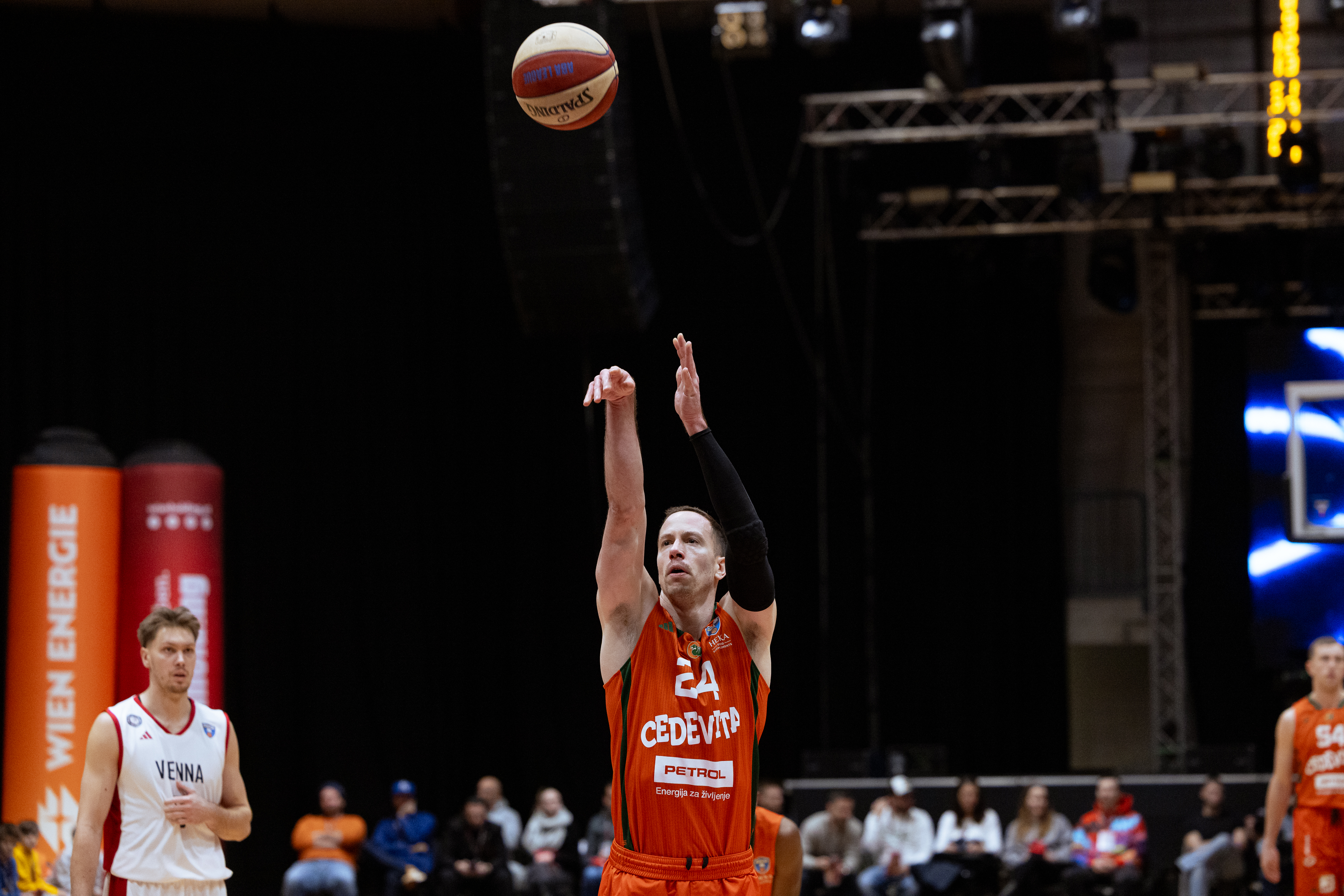 VIE - COL > Match : ABA League