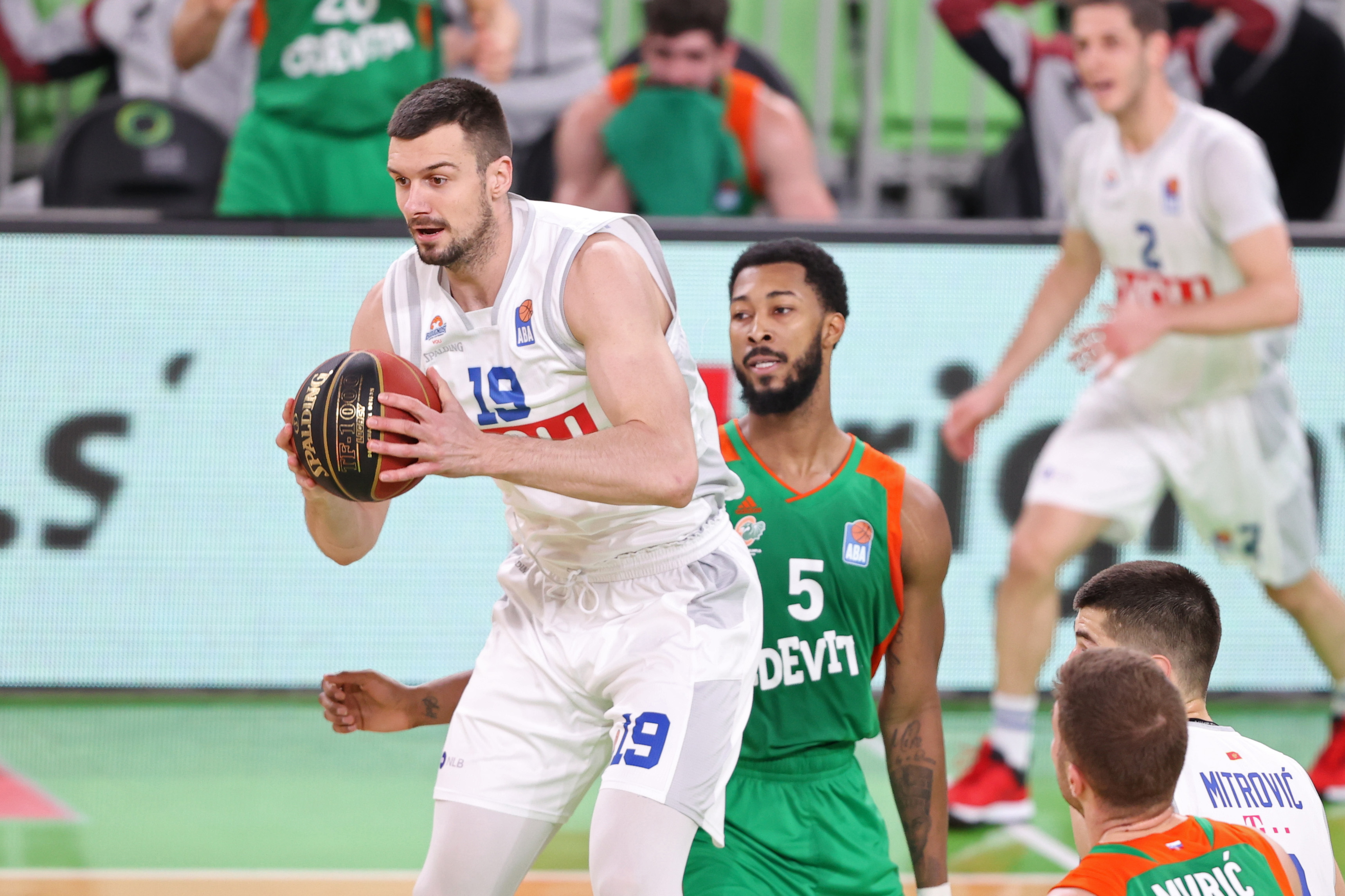 Zoran Nikolić > Player : NLB ABA League 2