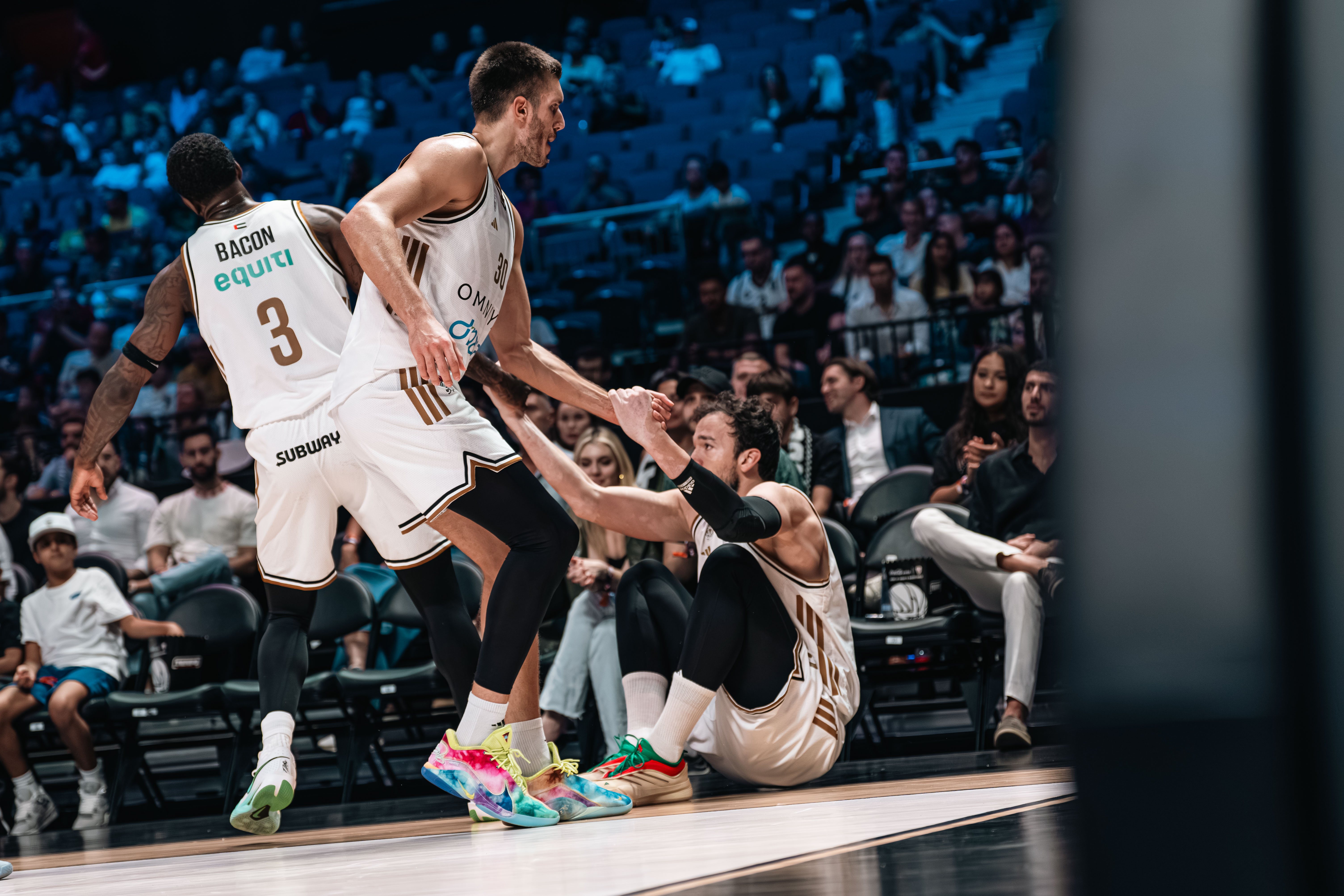 DUB - PAR > Match : ABA League